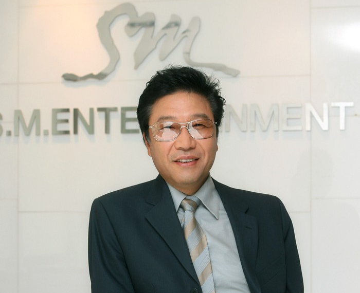 Hybe Jadi Pemegang Saham Terbesar SM Entertainment