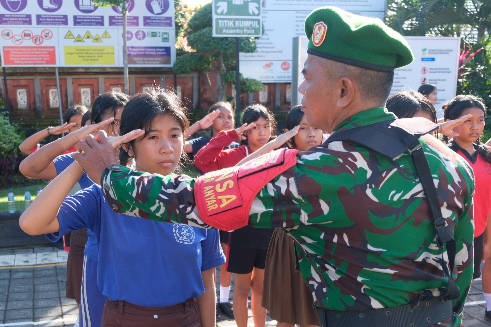 Foto: Kegiatan PBB di Sekolah Rakyat Menengah Pertama 17 Tabanan - Berita Hari Ini dari Jakarta ...