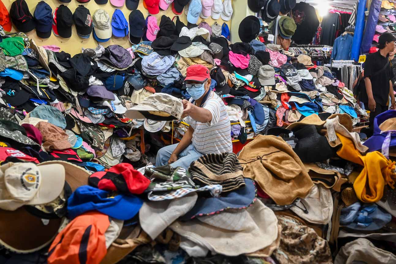 Foto: Dampak Penjualan Barang Bekas Impor di Indonesia - Koran Jakarta ...