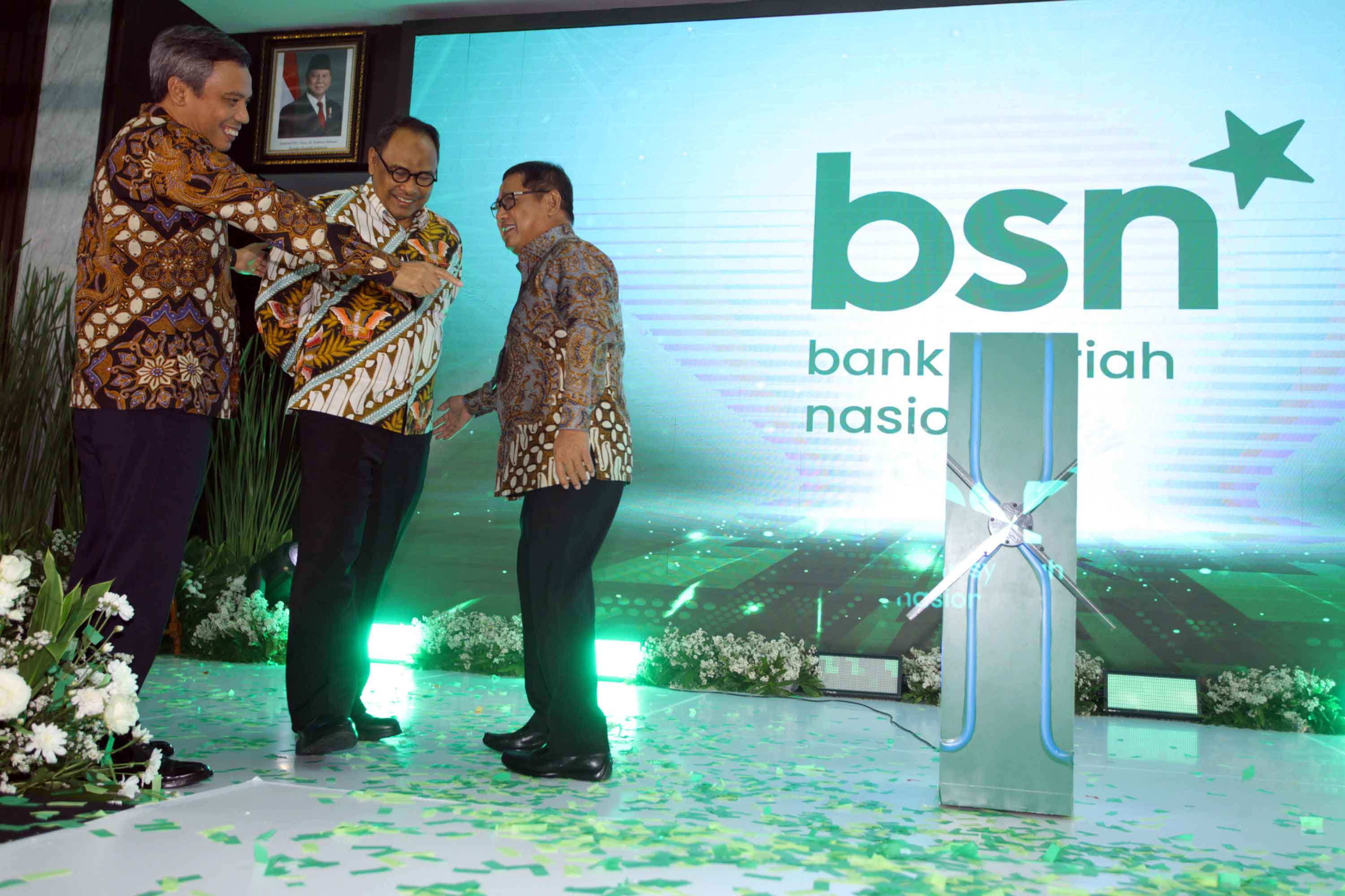 Foto: Logo dan Nama Bank Syariah Nasional resmi diluncurkan - Berita ...