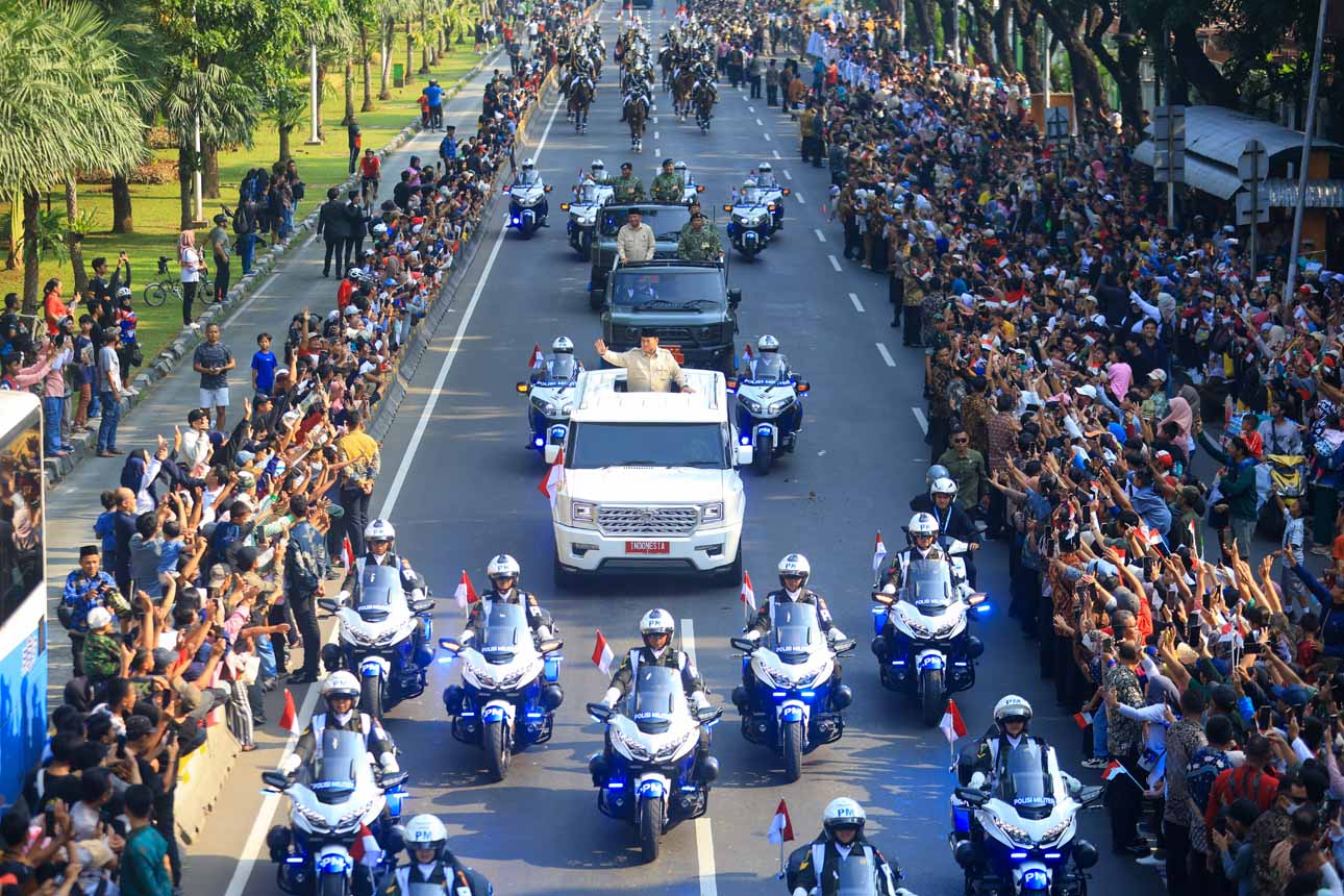 IHSG Jumat Pagi Menguat 0,87 Persen Seiring Penguatan Saham Sektor Keuangan