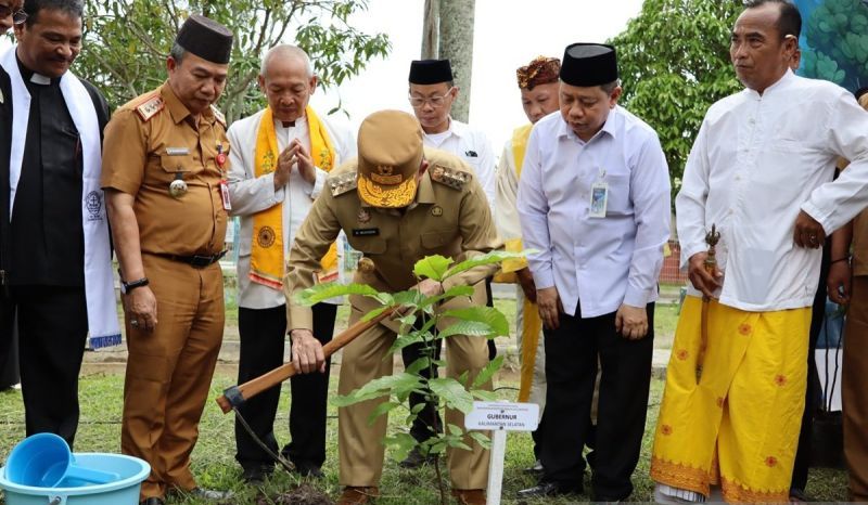 Hari Bumi, Gubernur Kalsel Sukseskan Gerakan Tanam 1 Juta Pohon Matoa se-Indonesia