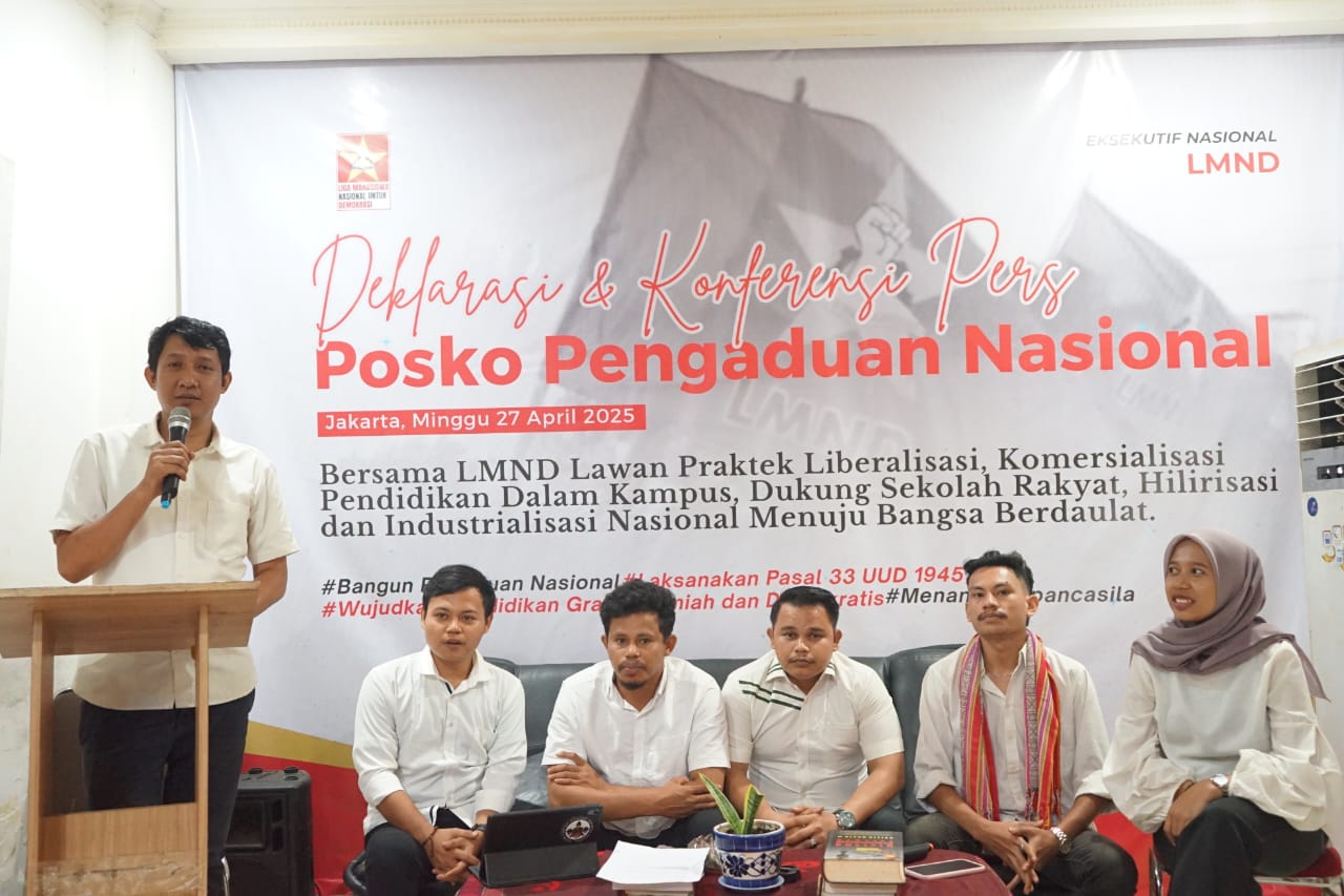 Mahasiswa Bentuk Posko Pengaduan Sekolah Rakyat