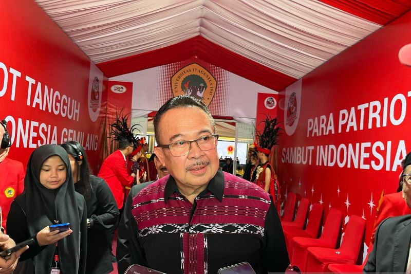 Ini Alasan Rhenald Kasali Mundur dari Jabatan Komisaris Utama PT Pos Indonesia