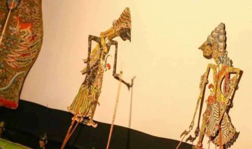 Dalang Ki Midiyanto Pentaskan Wayang Kulit dan Gamelan di San Diego