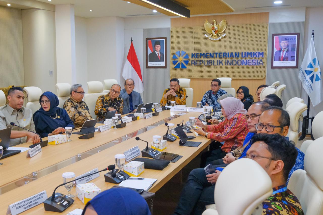 Tingkatkan Ekosistem Ekraf, Kemenekraf Bahas Potensi Kolaborasi dengan Kementerian UMKM
