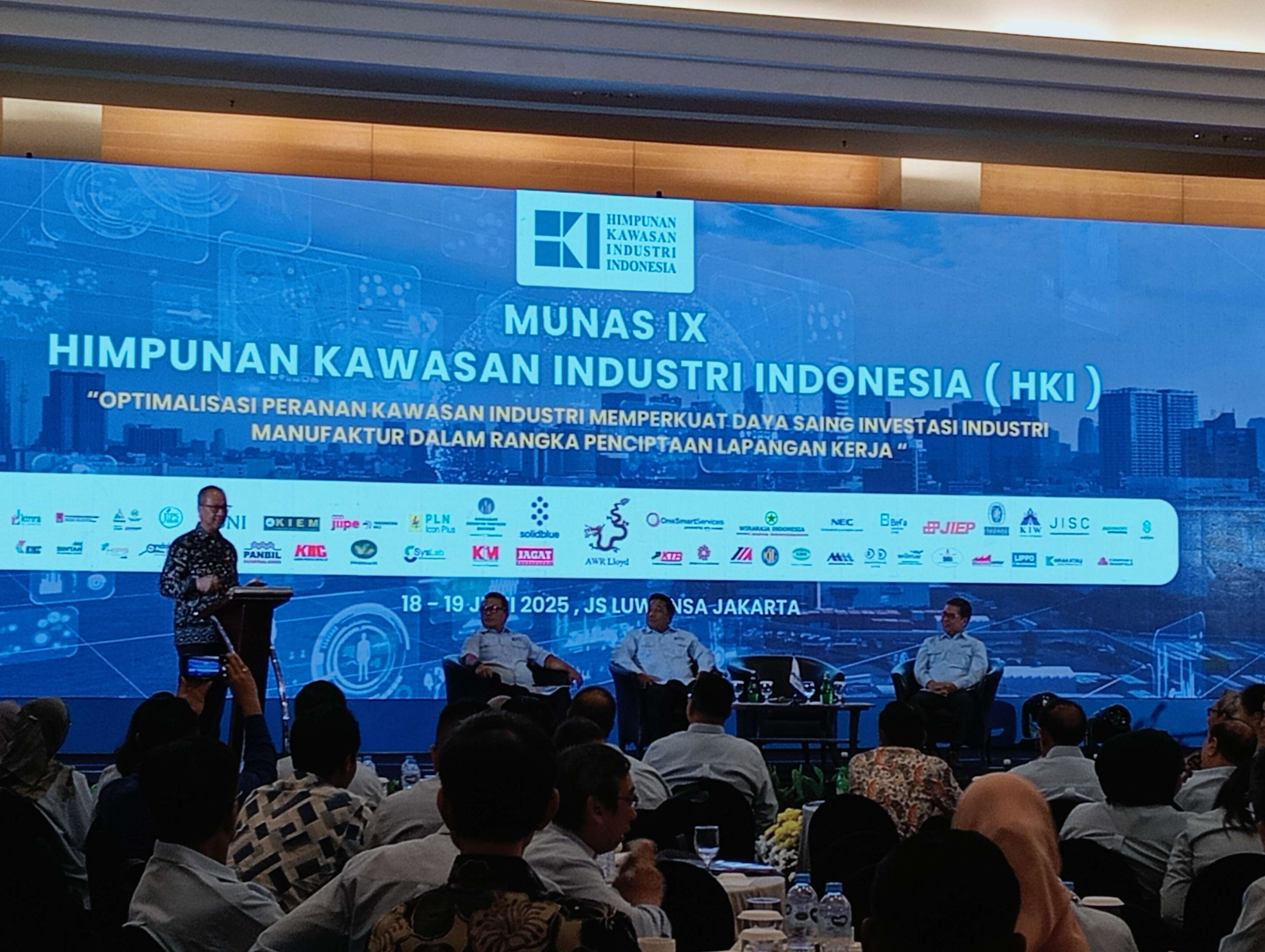 Pacu Daya Saing Industri Nasional, Menperin Berharap Kawasan Industri Terus Menjadi Mitra Penting