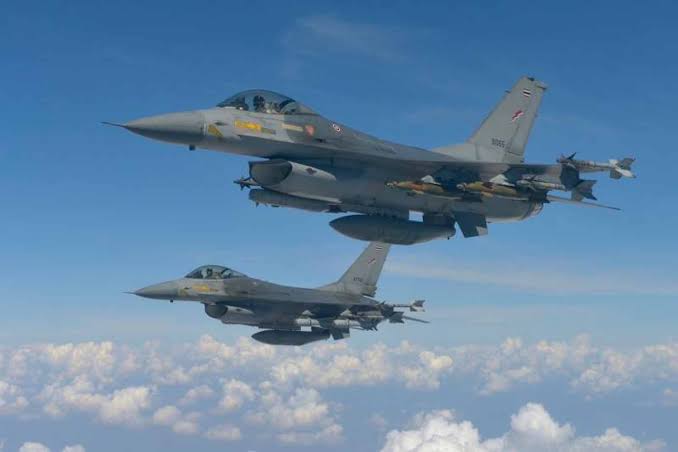 Perang Perbatasan, F-16 Thailand Hujani Target Militer Kamboja dengan Bom
