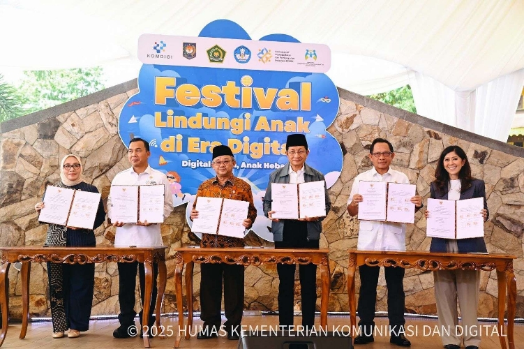 Enam Menteri Teken Komitmen Lindungi Anak Digital