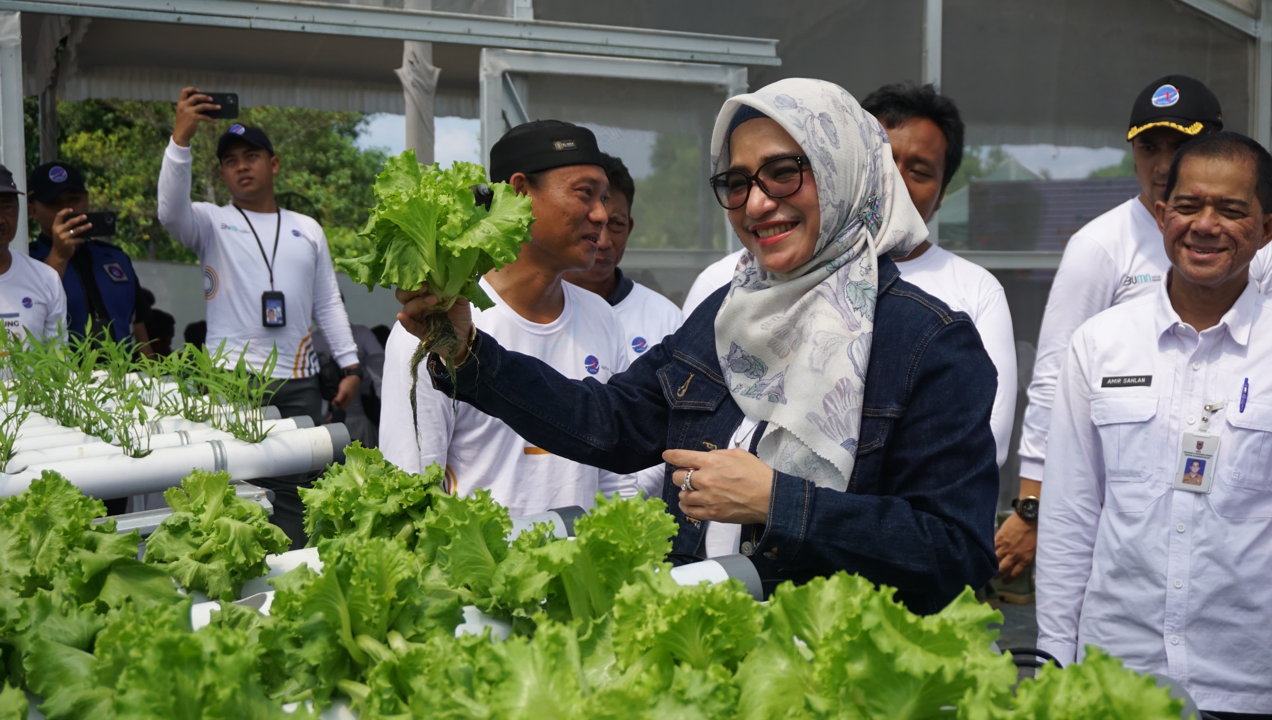 Melalui Program Kampung Better, AirNav Indonesia Dorong Kolaborasi Tani ...