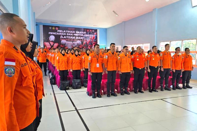 Basarnas Latih Ratusan CPNS dengan Keterampilan Dasar SAR