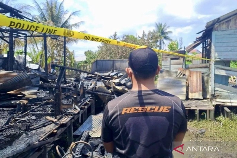 Dua Orang Tewas dalam Kebakaran Rumah di Teluk Tiram Banjarmasin