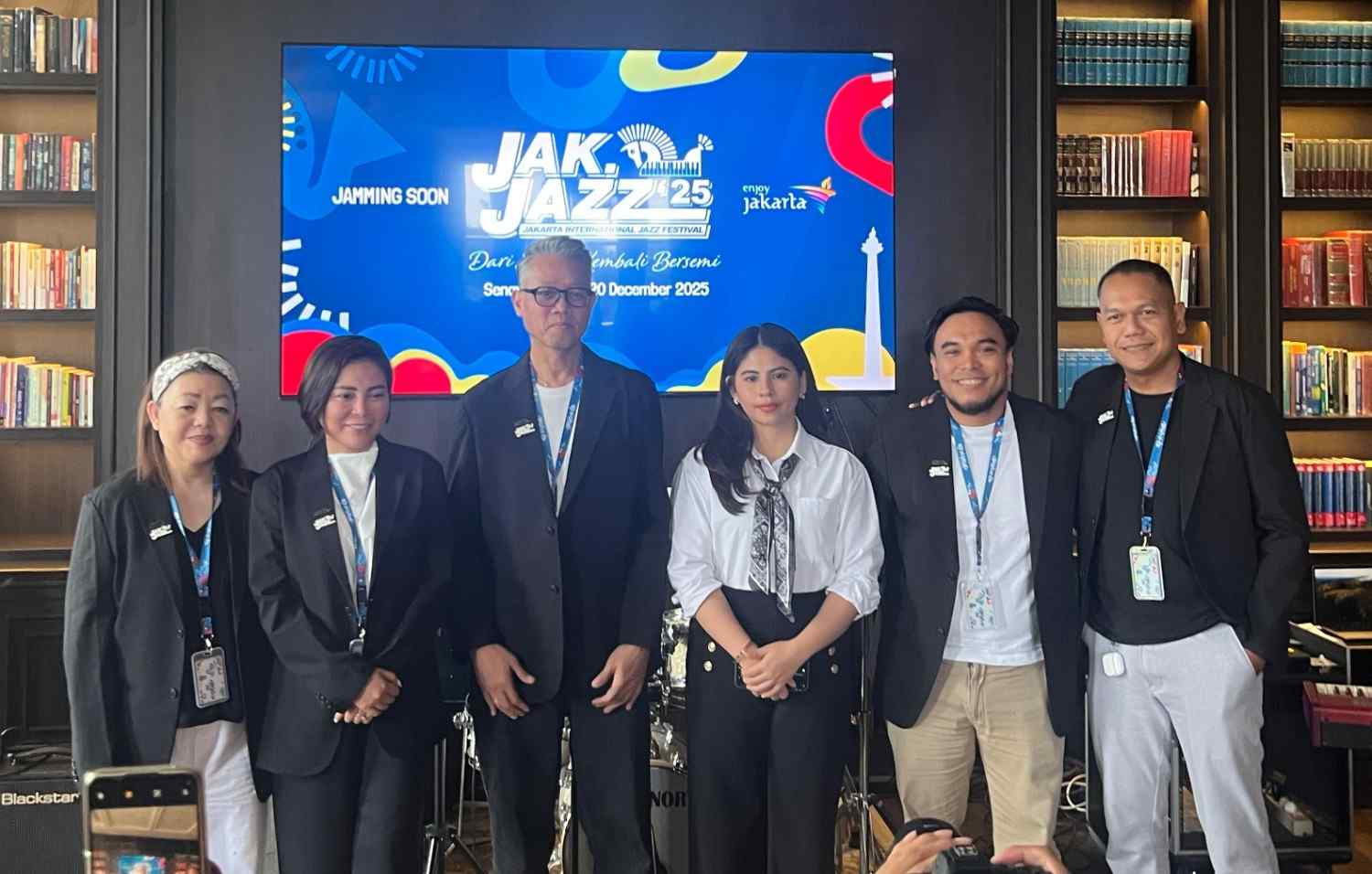 Tampilen Nyentrik, Kinerjanya Memukau: Hoho Alkaf, Kades Viral yang Ubah Dana Desa Jadi Aksi Nyata