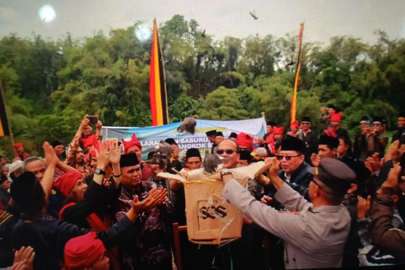 Adat Lindungi Satwa.Nagari Lasi Larang Perburuan Burung di Gunung Marapi