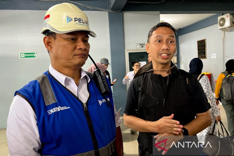 Tampilen Nyentrik, Kinerjanya Memukau: Hoho Alkaf, Kades Viral yang Ubah Dana Desa Jadi Aksi Nyata