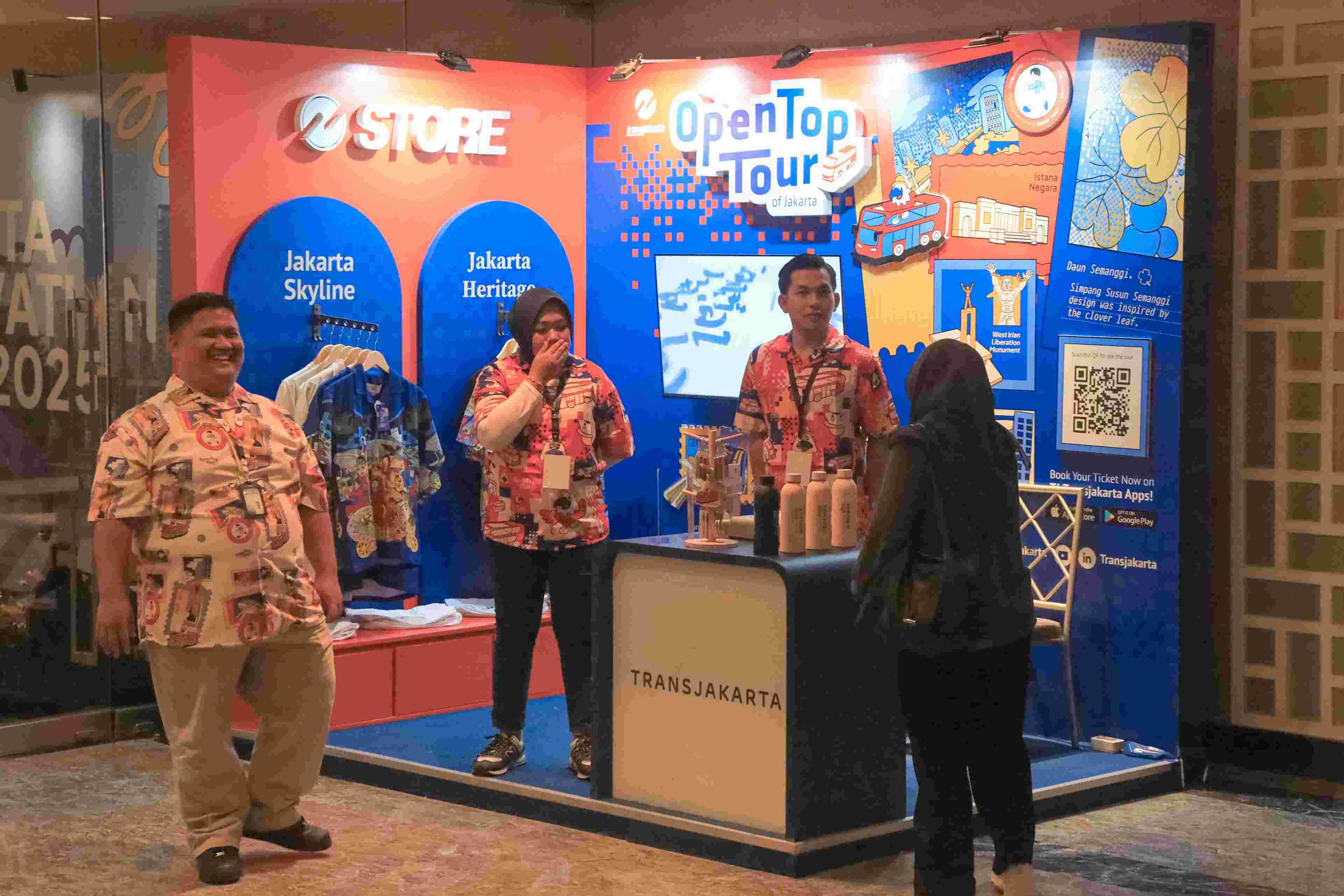 Hari Batik Nasional 2025 Jatuh 2 Oktober, Tahun Ini Angkat Ikon Batik Tulis Merawit Cirebon