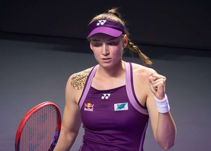 Rybakina Melaju ke WTA Finals Usai Kalahkan Pegula