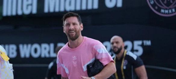 Laporta Pastikan Messi Tak Akan Kembali ke Barcelona