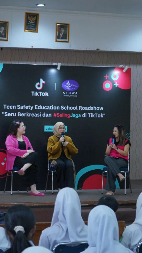 Edukasi ke Sekolah, TikTok dan SEJIWA Foundation Soroti Pentingnya Orang Tua Dampingi Remaja ...