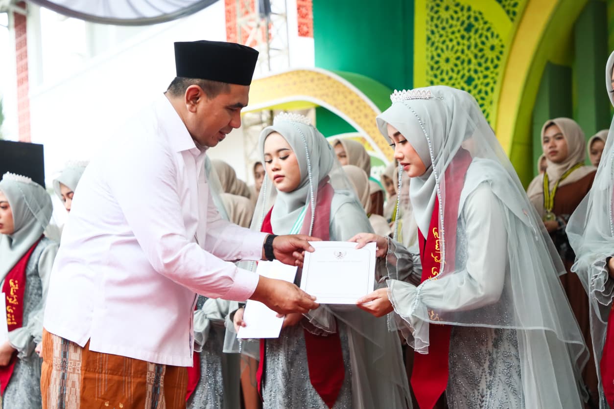 Wagub Tegaskan Penghafal Quran di Jateng Berhak Terima Bisyarah Tanpa ...