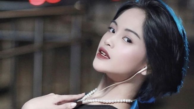 Mengungkap Siapa Thomas Slebew Viral Jadi Meme dan Hubungannya dengan ...