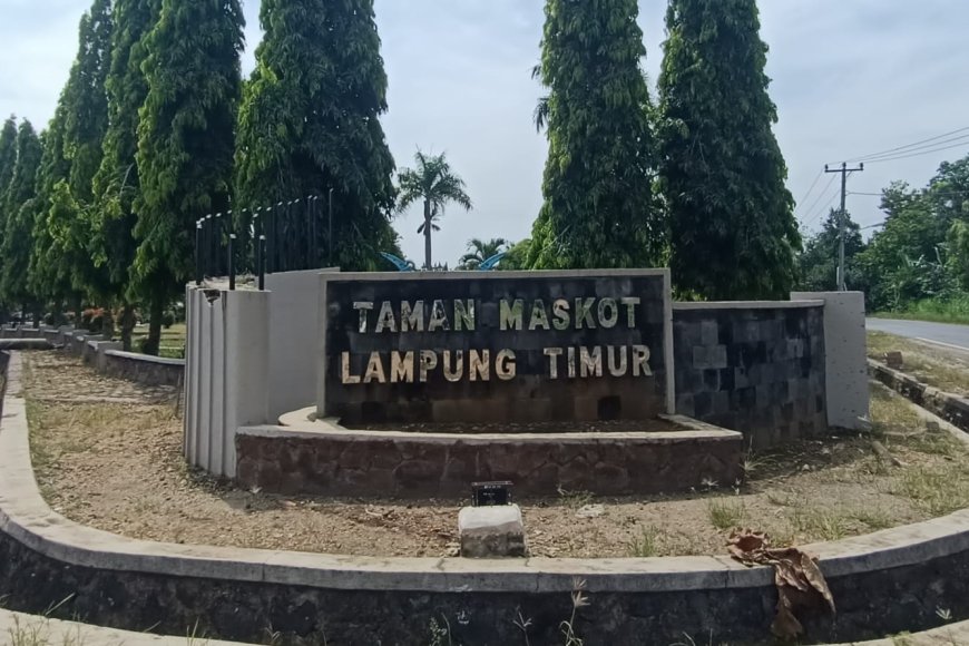 Taman Maskot Gedung Dalem Diharap Jadi Tempat Ibadah yang Berkah - lampungku.id