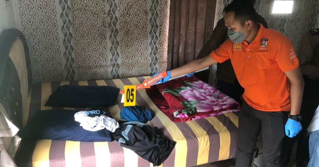 Pria Paruh Baya Inisial MA Ditemukan Meninggal Dunia di Hotel Martabe ... Pria Paruh Baya Inisial MA Ditemukan Meninggal Dunia di Hotel Martabe ...