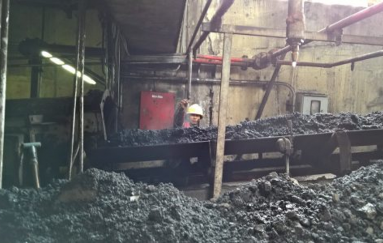 Automated Conveyor Spray System For Coal Conveyor - PT. Nocola IoT Solution