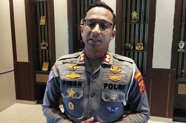Tak Terima Ditilang, Pengendara Motor Tarik Tangan Anggota Satlantas ...